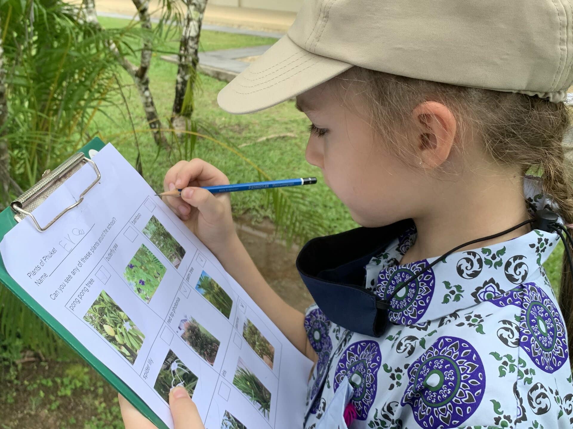 Students Explore Nature and Science Through Animals and Plants ...