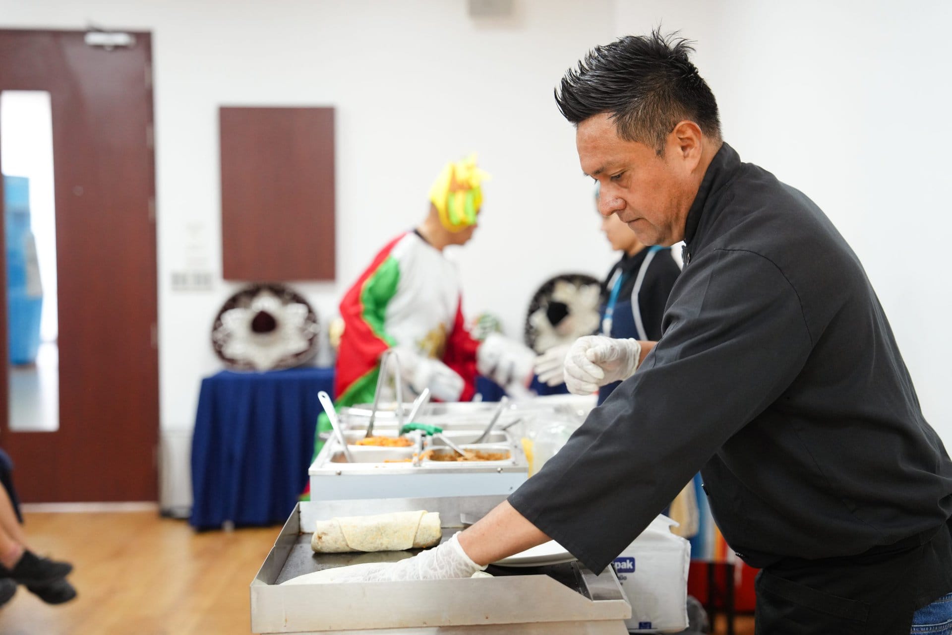 Spanish Language Students Take "Sabor-Cito" Tour with Chef Luis Villa ...