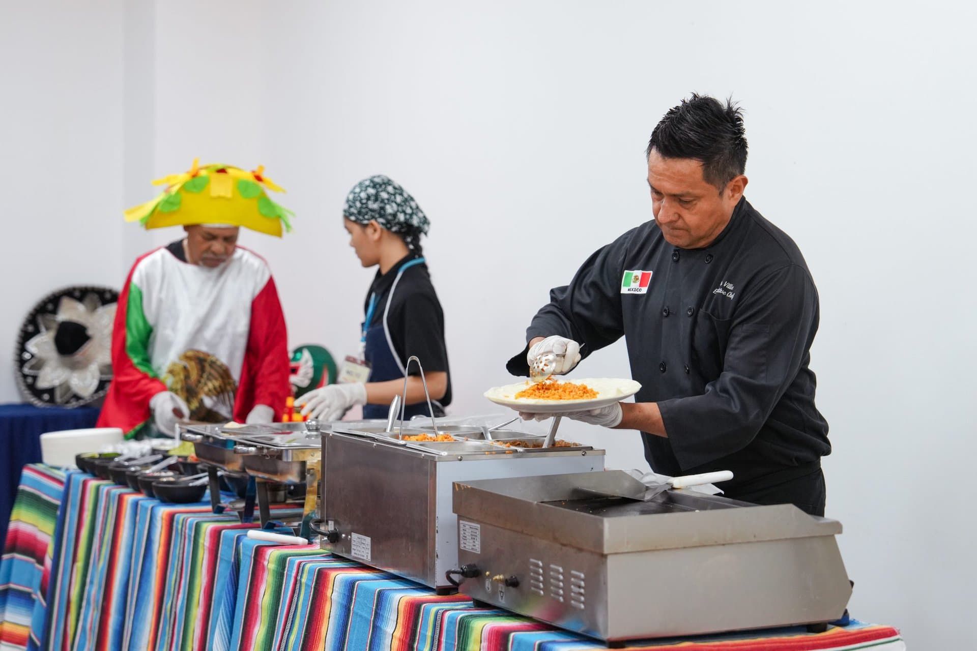 Spanish Language Students Take "Sabor-Cito" Tour with Chef Luis Villa ...